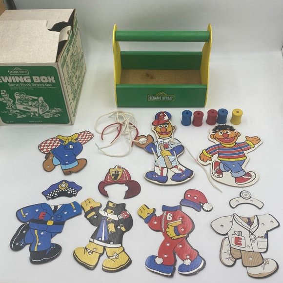 TootsieToy | Toys | Vintage Sesame Street Sewing Box Muppets Sandberg ...